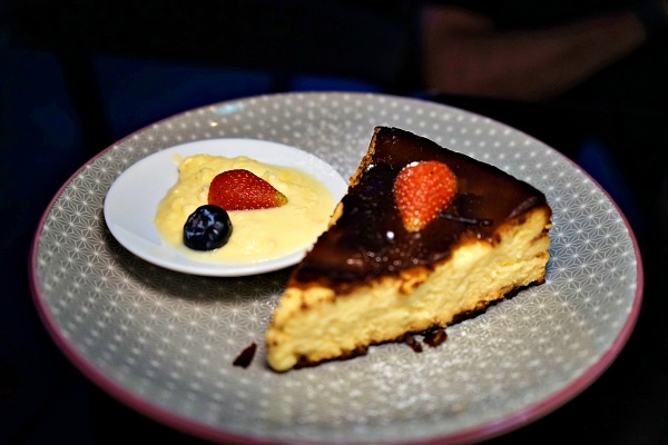 We Review Sky51 (Rooftop bar) at EQ Kuala Lumpur